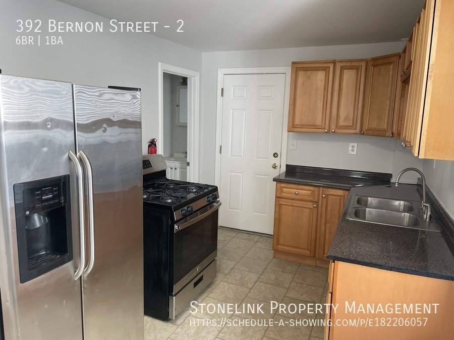 392 Bernon St Woonsocket, RI Apartment for Rent | Rentable