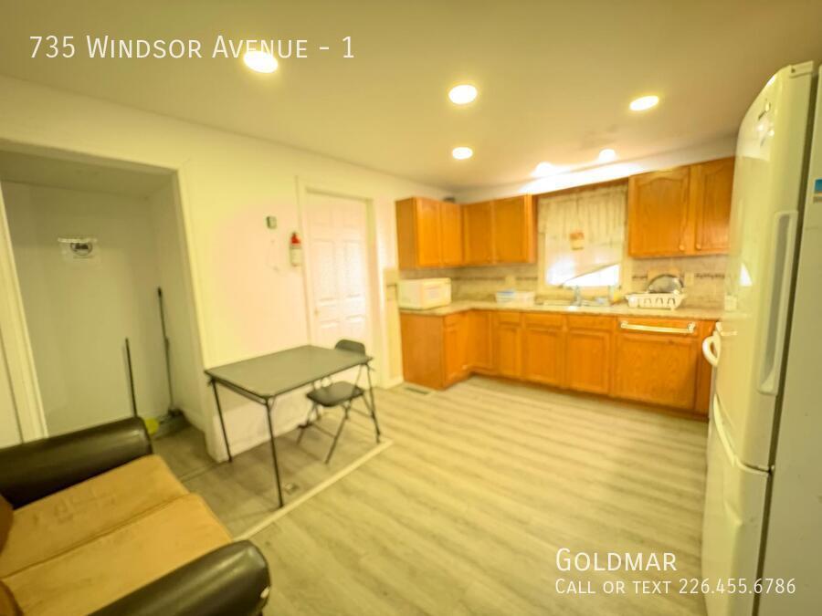 735 Windsor Ave Windsor On Apartment For Rent Rentable
