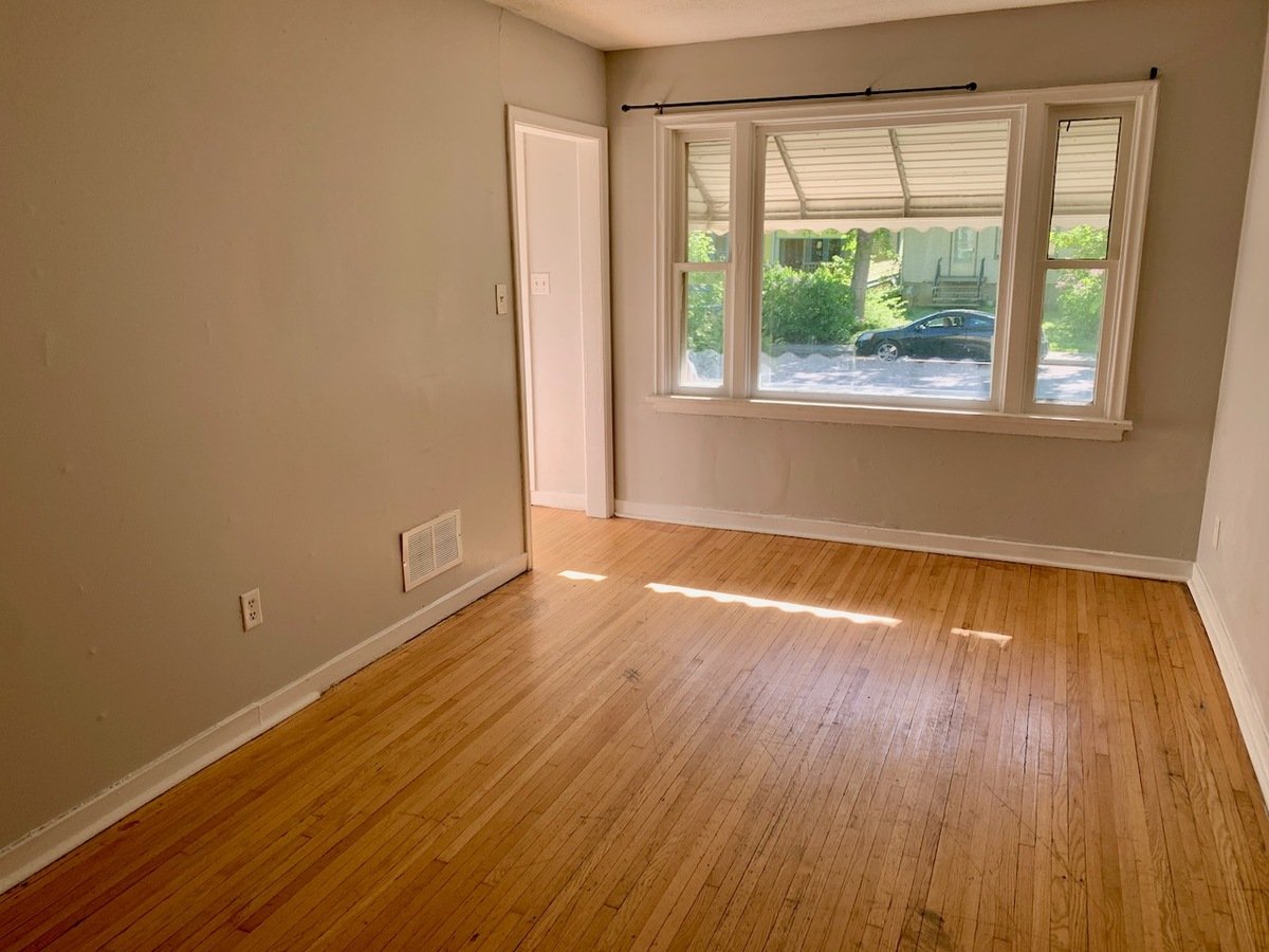 1374 Mctavish St Regina, SK House for Rent | Rentable