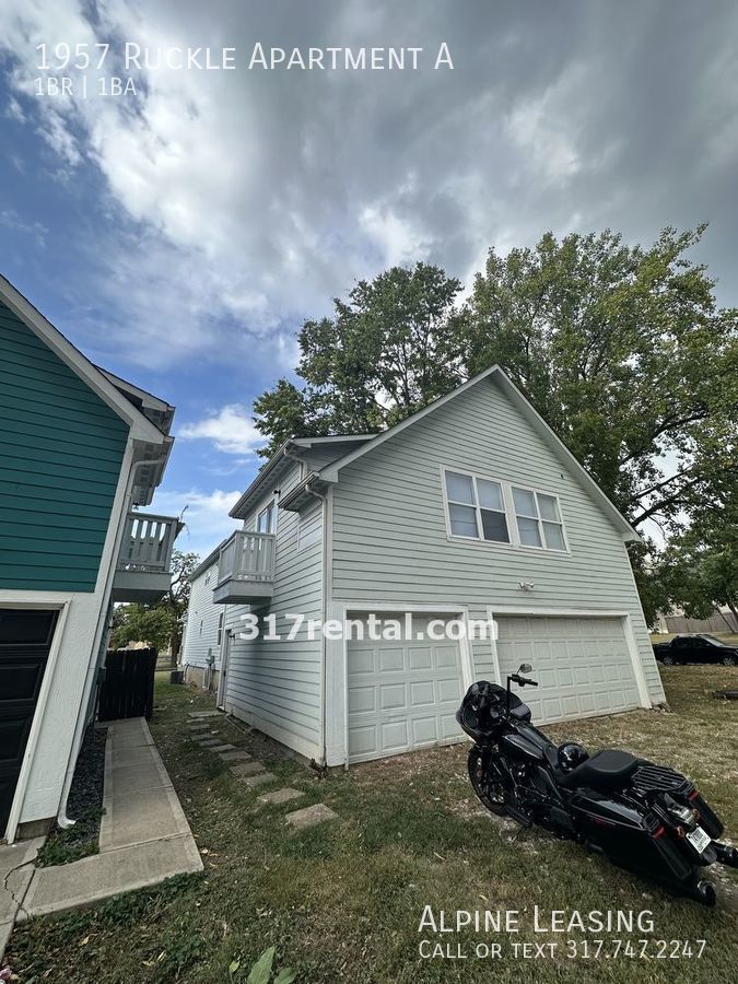 1957 1/2 Ruckle Indianapolis, IN Apartment for Rent