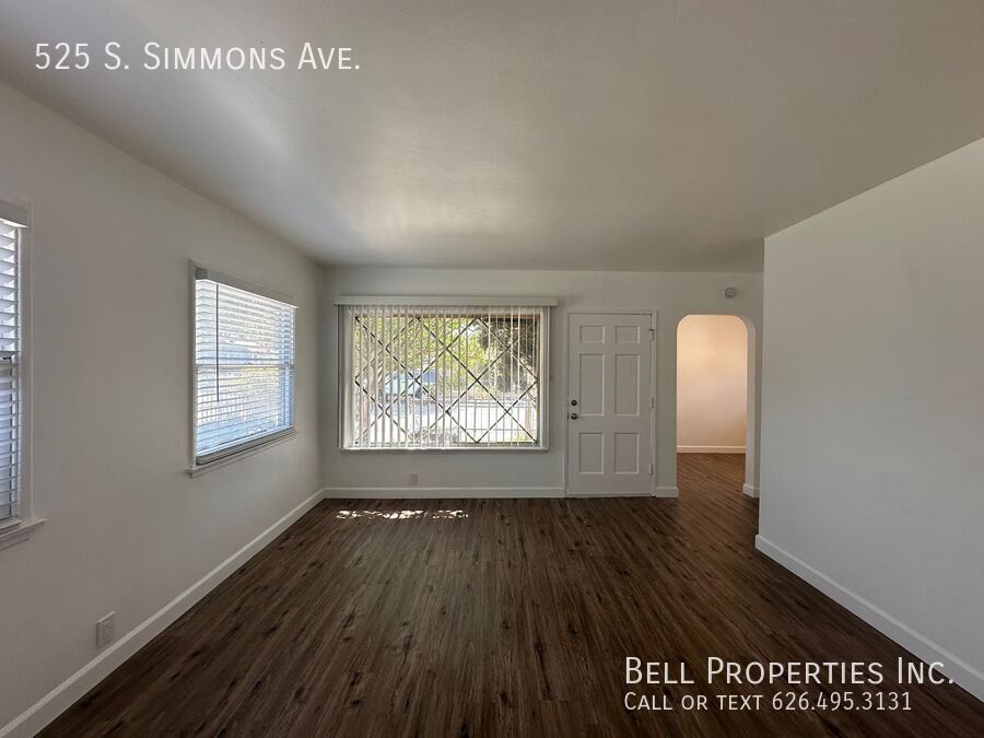 525 S Simmons Ave Los Angeles, CA Apartment for Rent