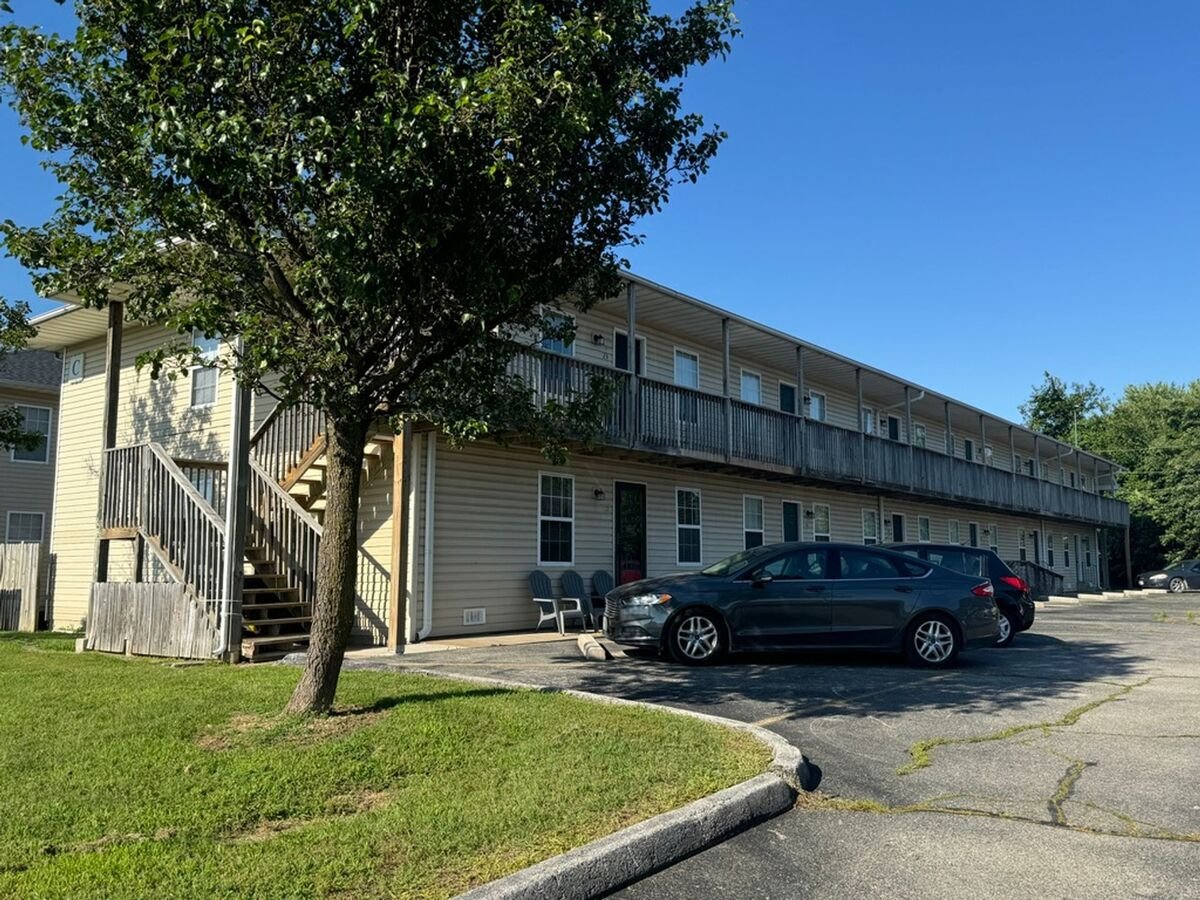 420 Britt Ln Rogersville, MO Apartment for Rent | Rentable