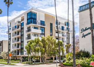 105 S Doheny Dr Beverly Hills, CA Apartment for Rent