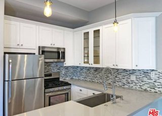 10560 Santa Monica Blvd Los Angeles, CA House for Rent