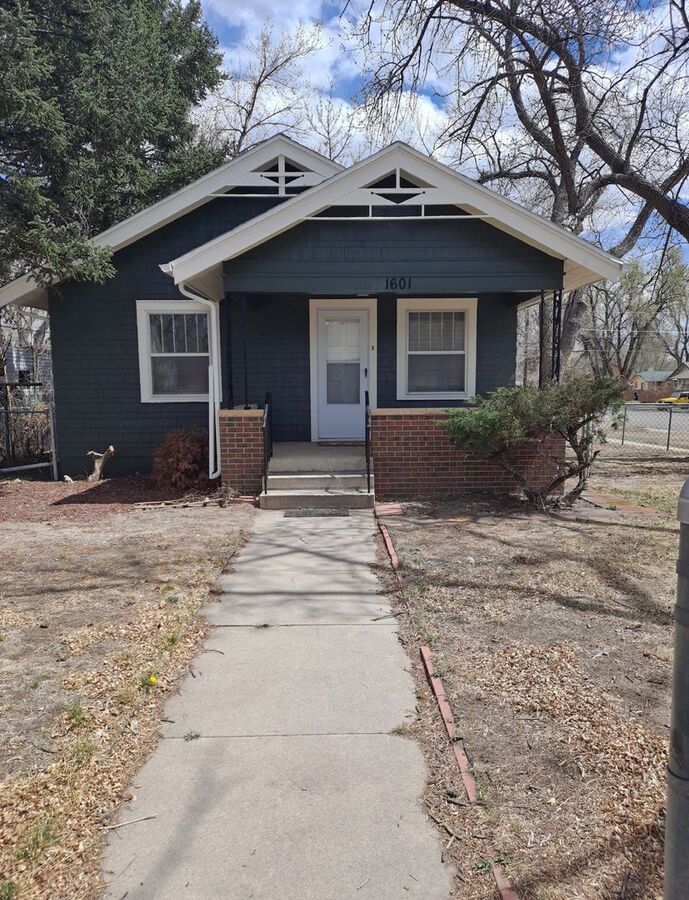 Cute 2 Bedroom Home In Patty Jewett Golf Course... Apartments Colorado ...