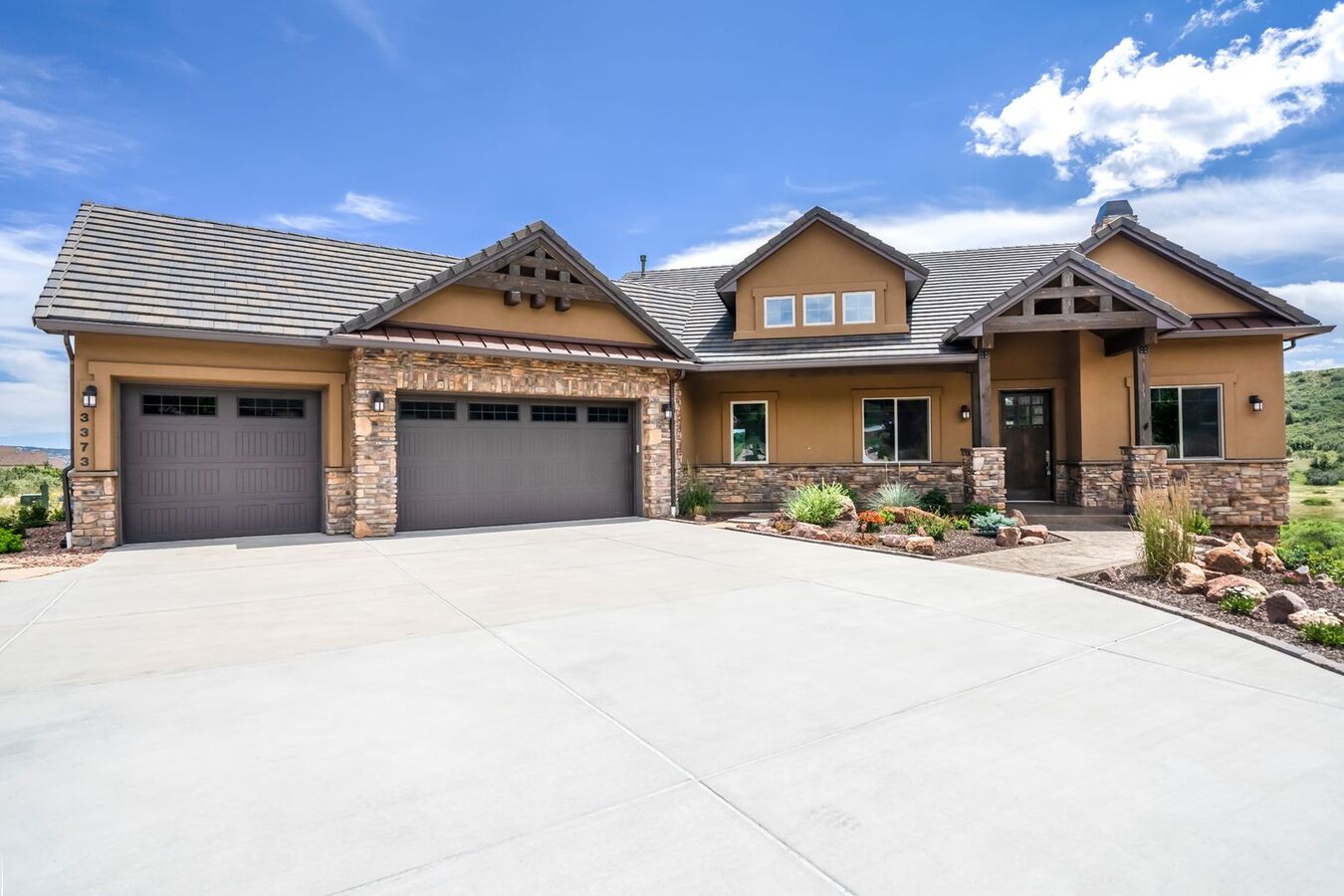 Beautiful Home In Forest Lakes On 2 Acre Lot!!! Apartments Monument, CO
