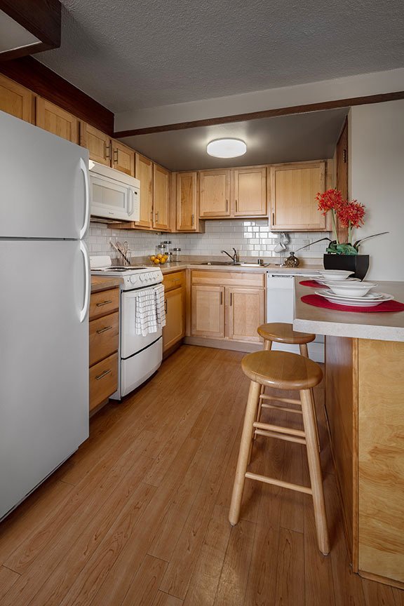 Birge House Apartments - 1932 University Ave Madison, WI