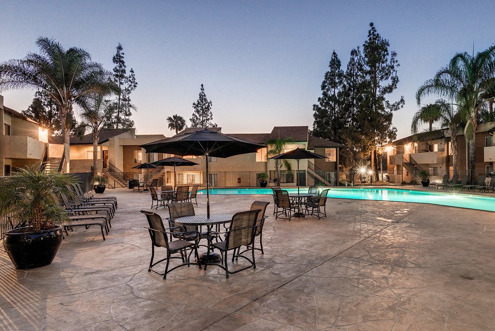 Shadow Point Apartments - 9830 Dale Ave Spring Valley, CA