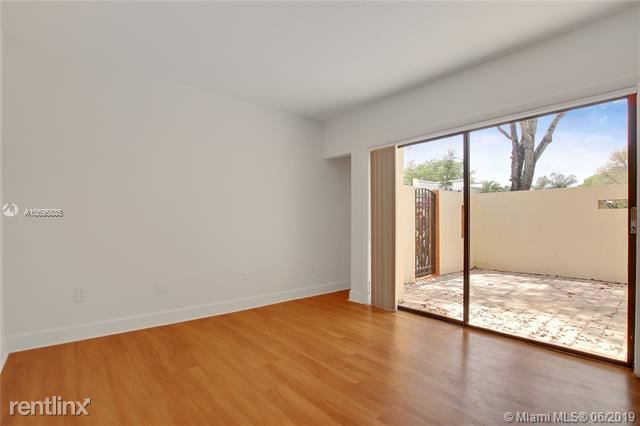 Four Quarters Habitat Apartments Miami, FL | Rentable