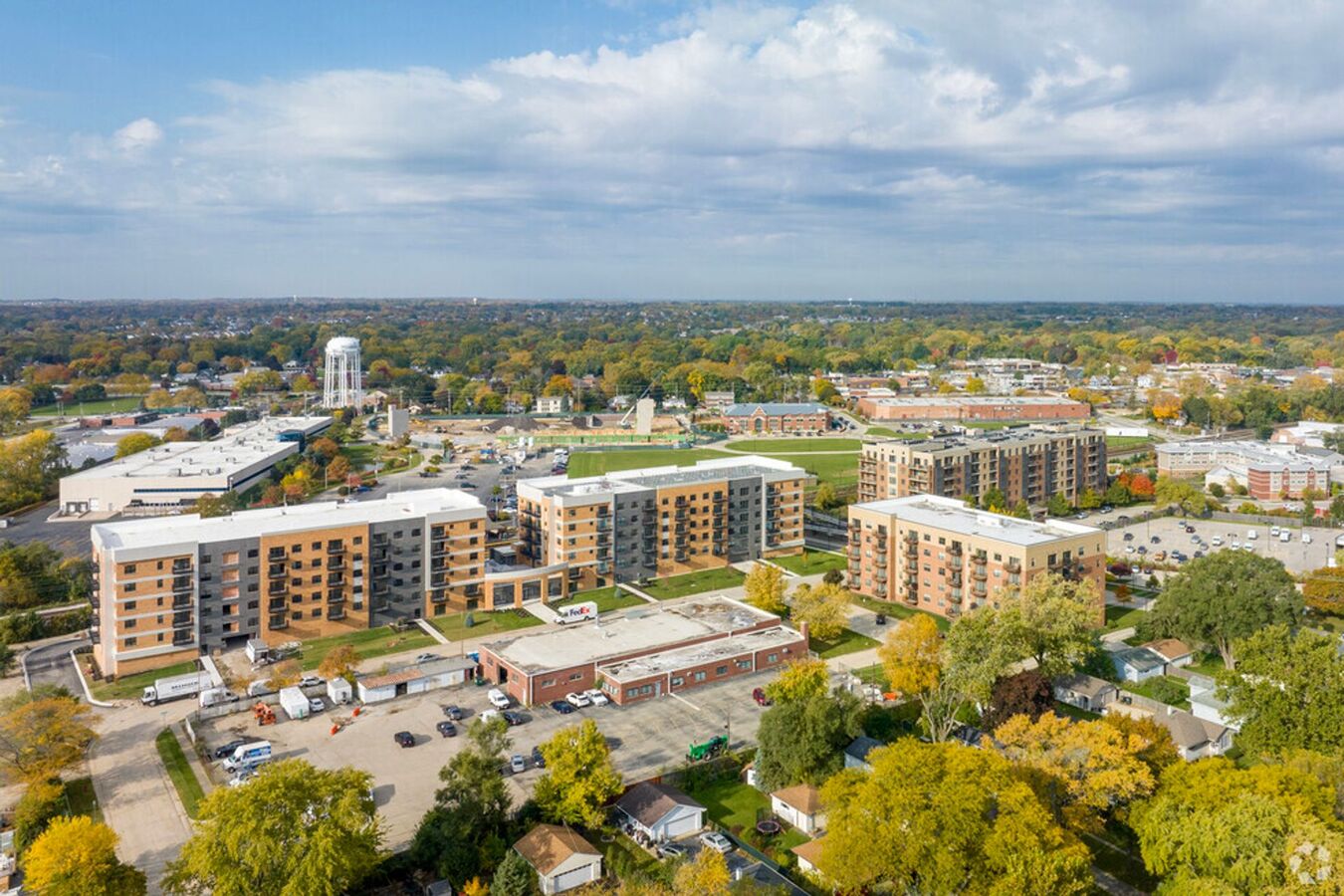 Cardinal Square - Building D2 Apartments Mundelein, IL