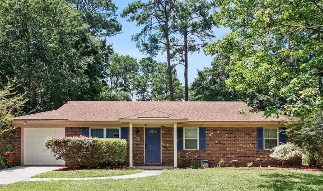 Great Ranch Style Brick Home In Georgetown Apartments Savannah, GA