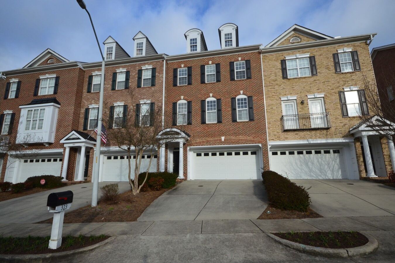 323 Bridgegate Drive - Bev Roberts Rentals &... Apartments Cary, NC