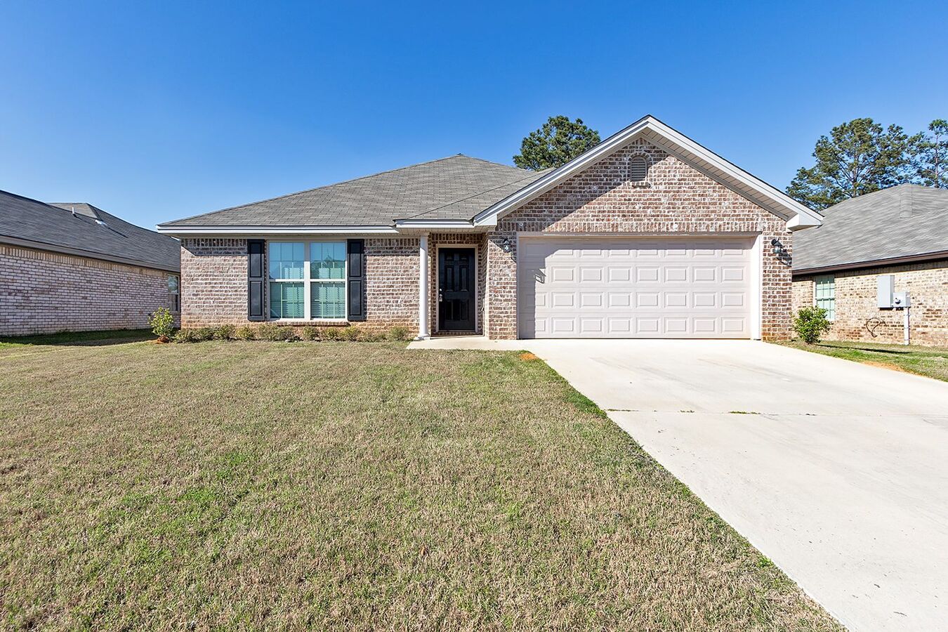 Now Available! Apartments - 159 Nottingham Way Elmore, AL