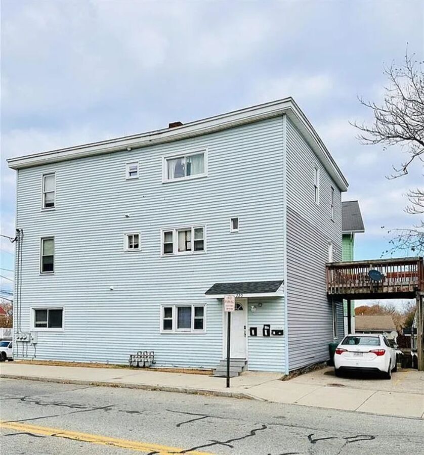 220 Logee St Woonsocket, RI Apartment for Rent | Rentable