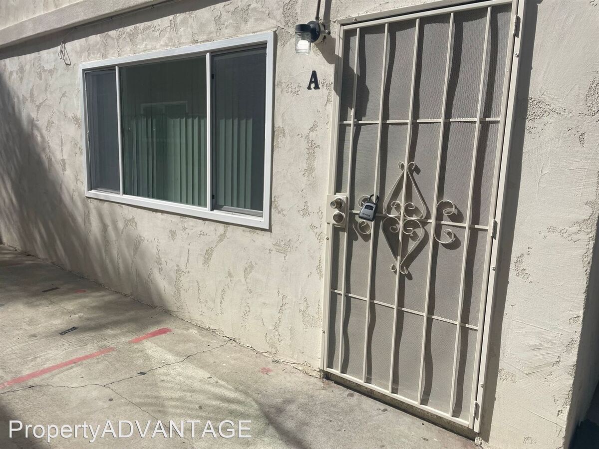 Super Cute And Beach Close Apartment! Oceanside, CA