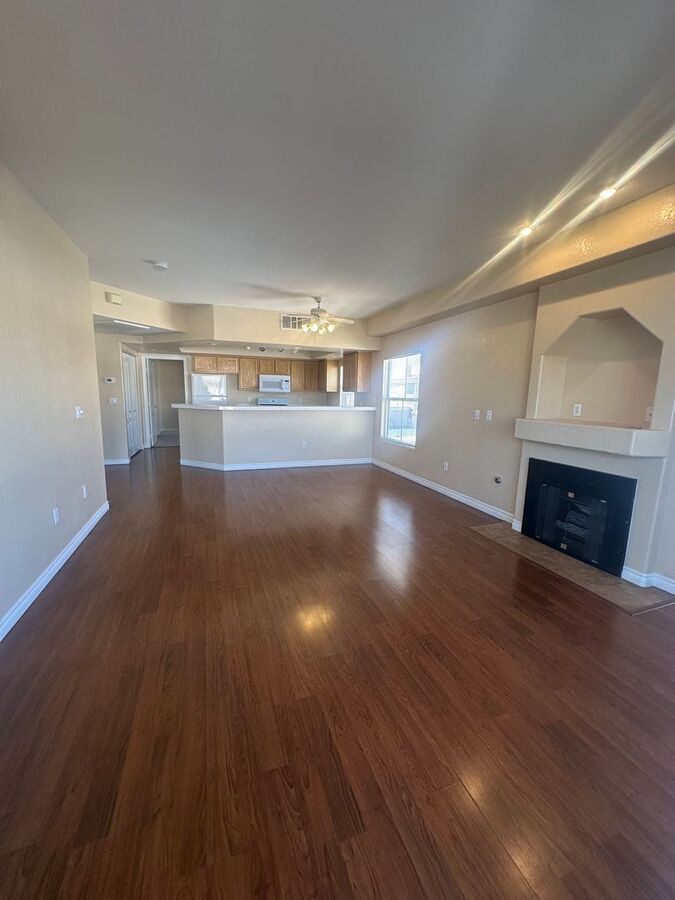 Great Corner Unit Apartments Las Vegas, NV | Rentable