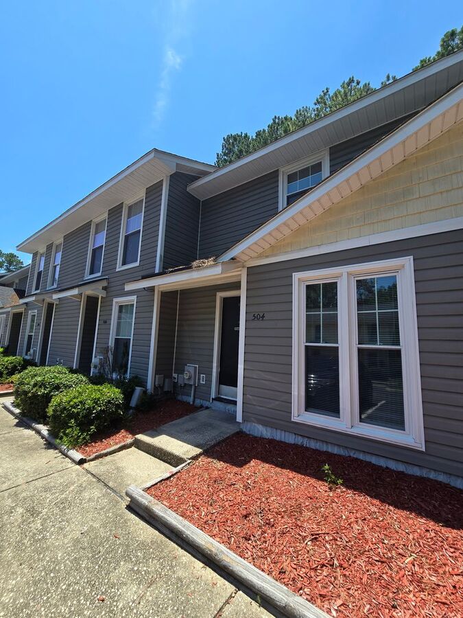 Waters Edge Townhomes Photos