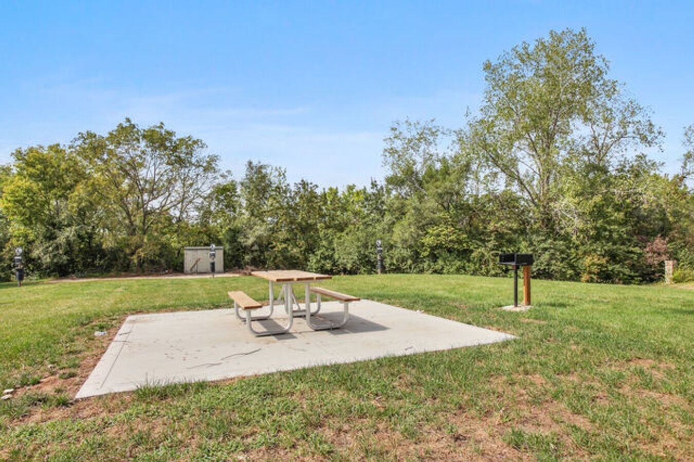 Rock Ridge Ranch Apartments Kansas City, MO | Rentable