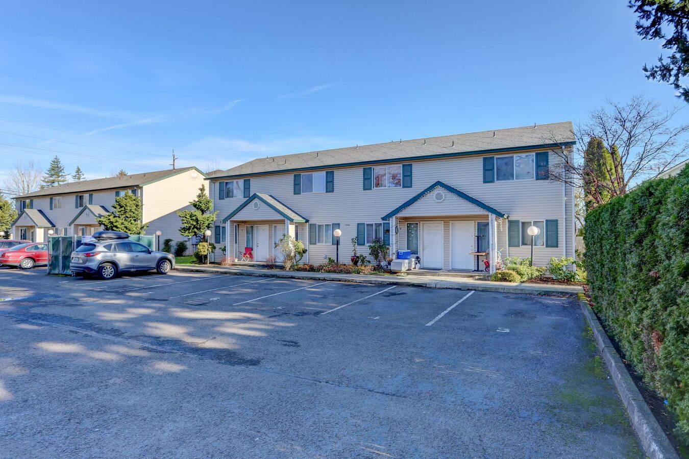 Division Street Townhomes Apartments Portland, OR | Rentable