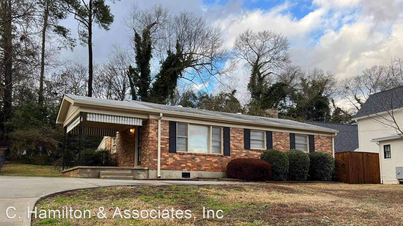 210 PINE NEEDLE - Athens, GA House for Rent | Rentable