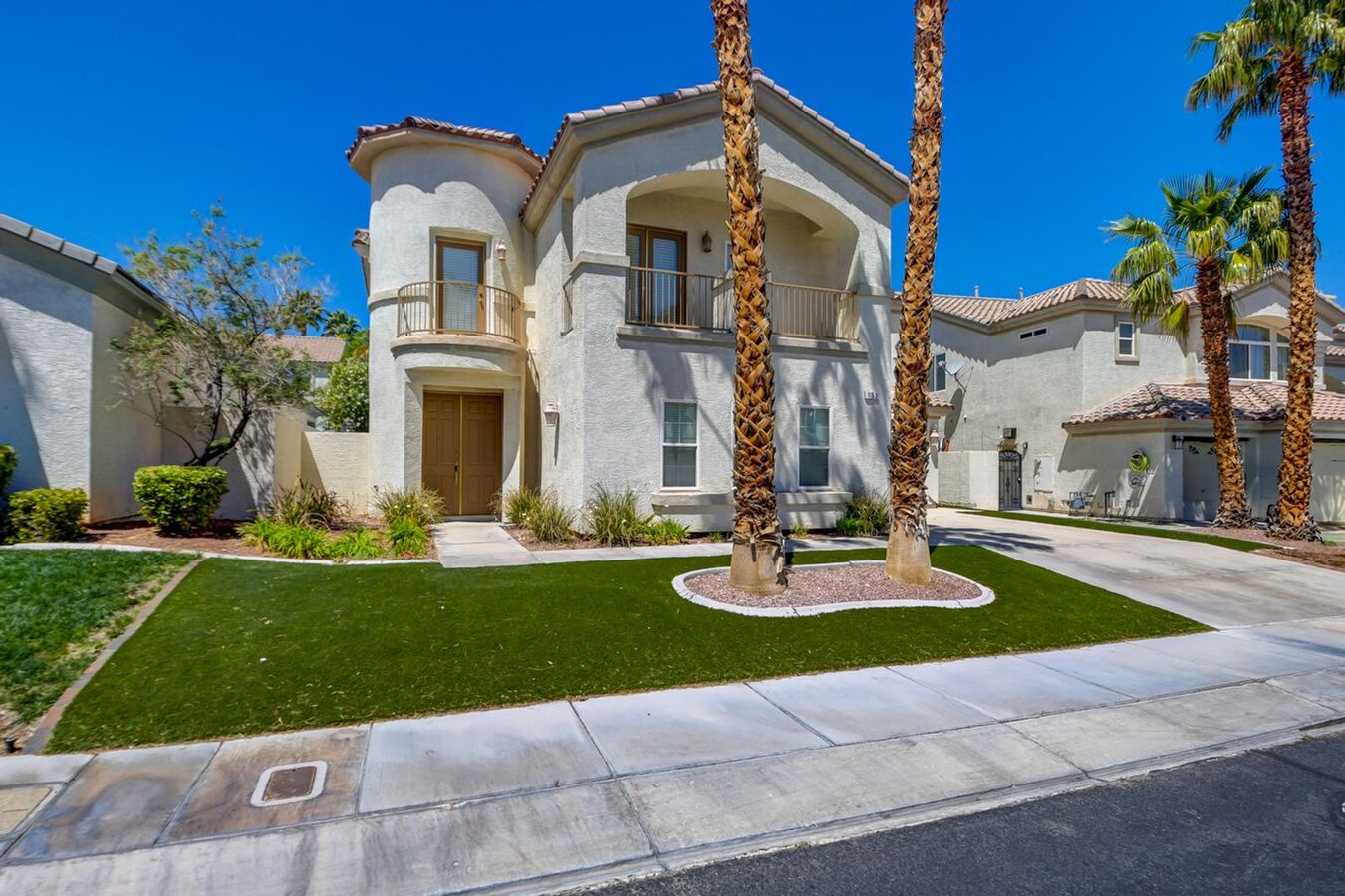 Rhodes Ranch Luxury Home With Pool Apartments Las Vegas, NV