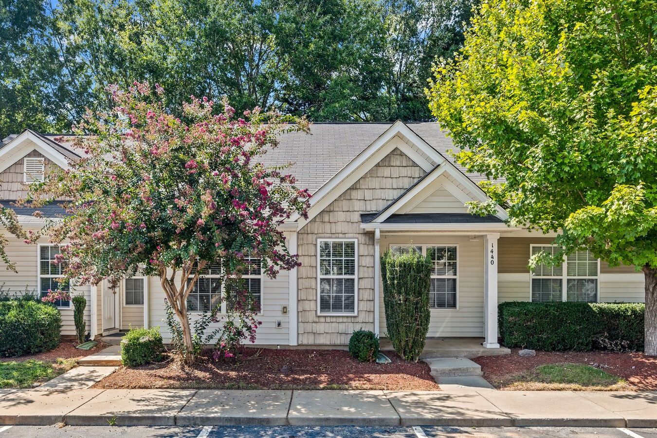 Harpers Mill One Level 2 Bedroom Townhome In... Apartments Clover, SC