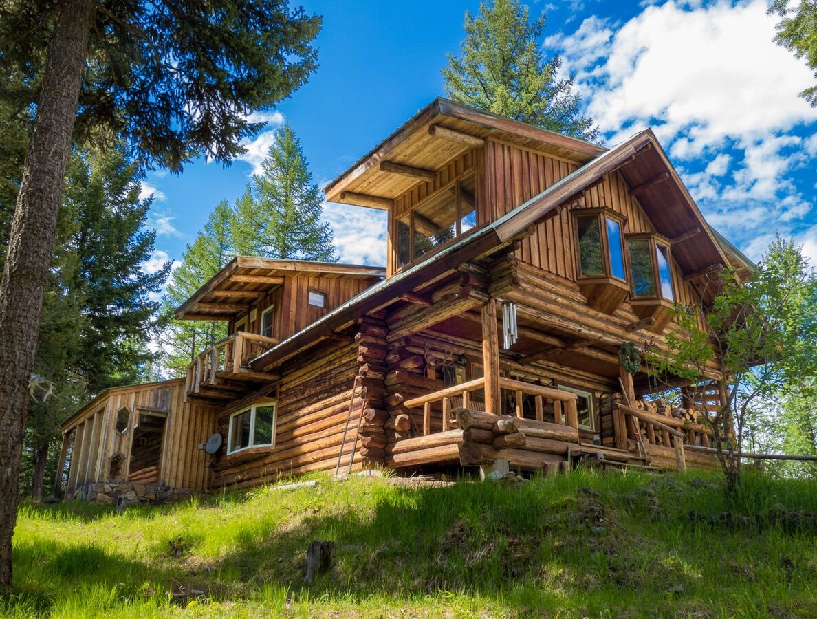 Beautiful Log Cabin In Condon Apartments Condon, MT