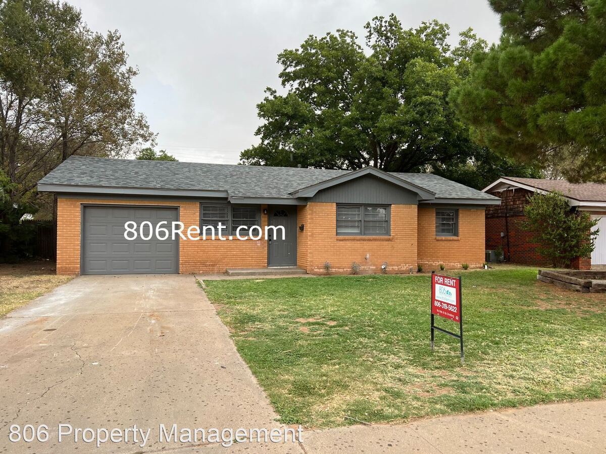 Just Reduced! Apartments - 3018 58th St Lubbock, TX