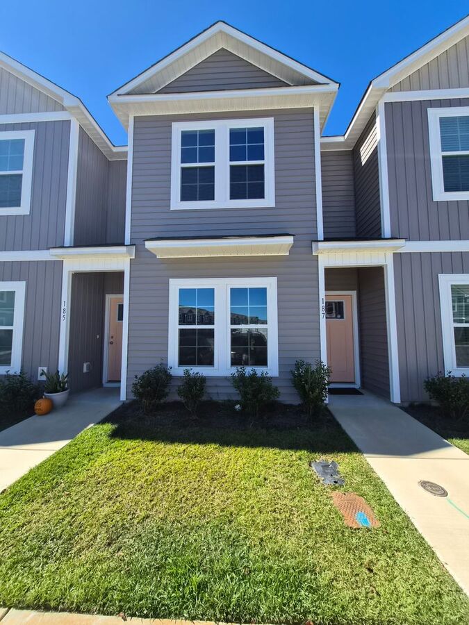 187 Loren Road - Jacks Branch Townhomes Apartments Hubert, NC