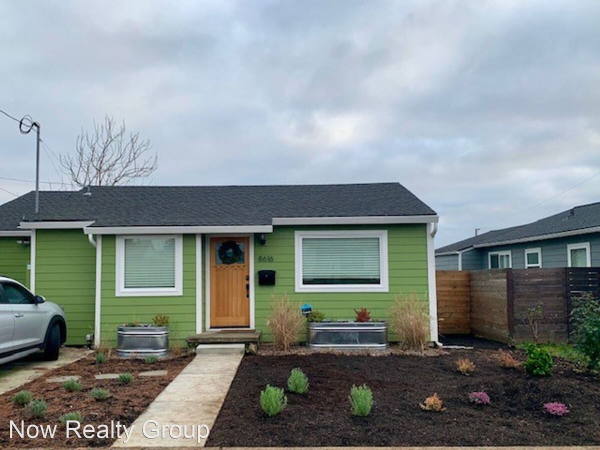 8616 SE Schiller St Portland, OR House for Rent | Rentable