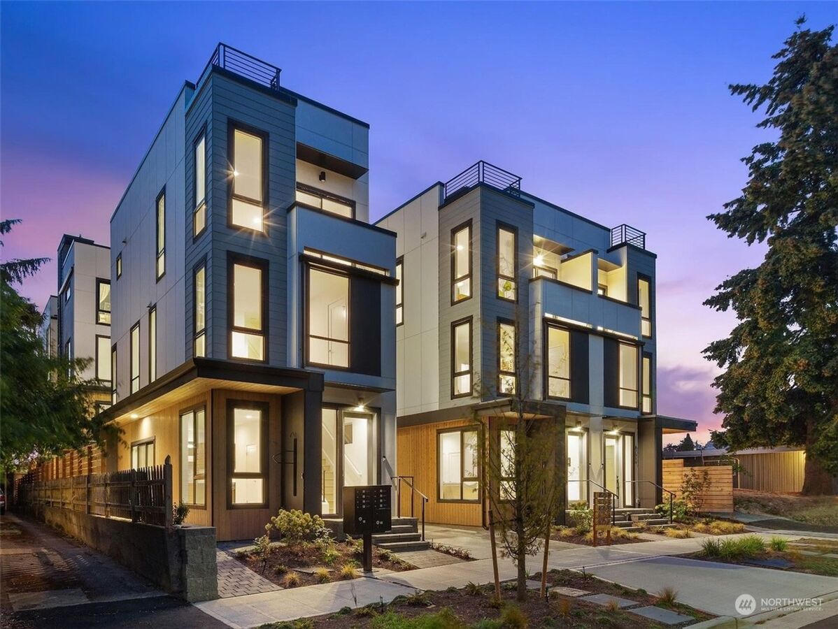 Welcome Home -modern And Expansive Windows Apartments Seattle, WA