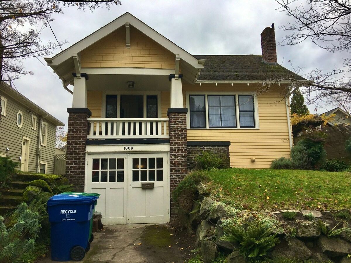 Adorable Tangletown Craftsman, Blocks From Green... Apartments Seattle, WA