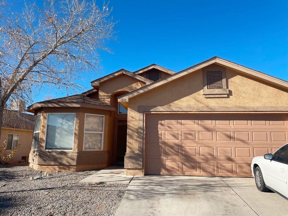 2315 Iron Gate Trail Sw - Ask About Our No... Apartments Albuquerque, NM