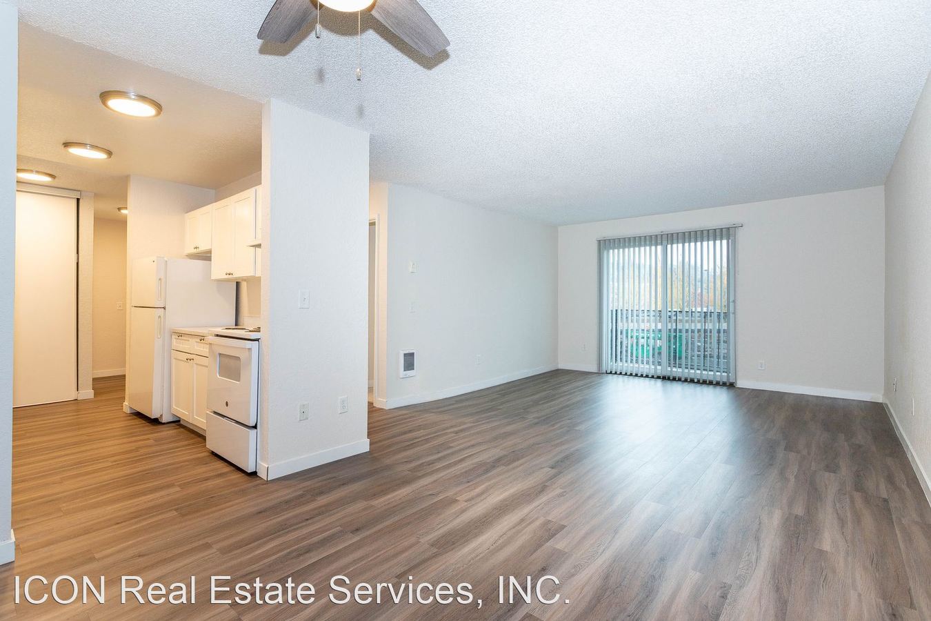 Williams Court Apartments - 607 Williams Ave S Renton, WA