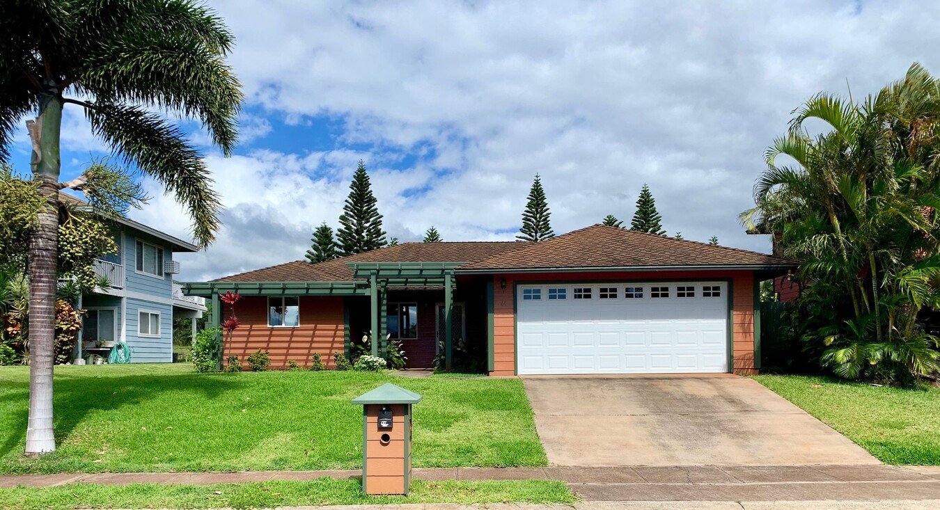 Kahana Ridge Three Bedroom Apartments Lahaina, HI | Rentable