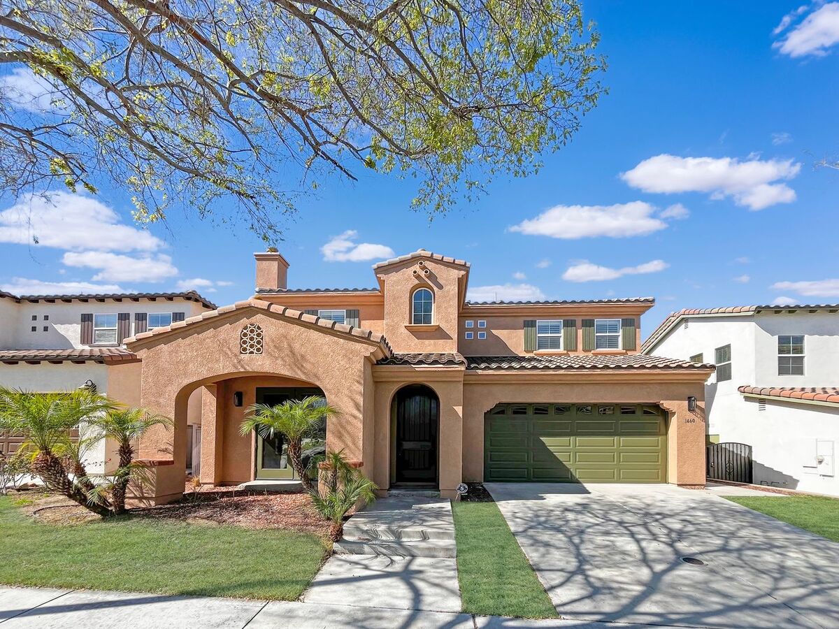 Gorgeous 5B 45ba Home W/ Ac And In-law Suite! Apartments Chula Vista, CA