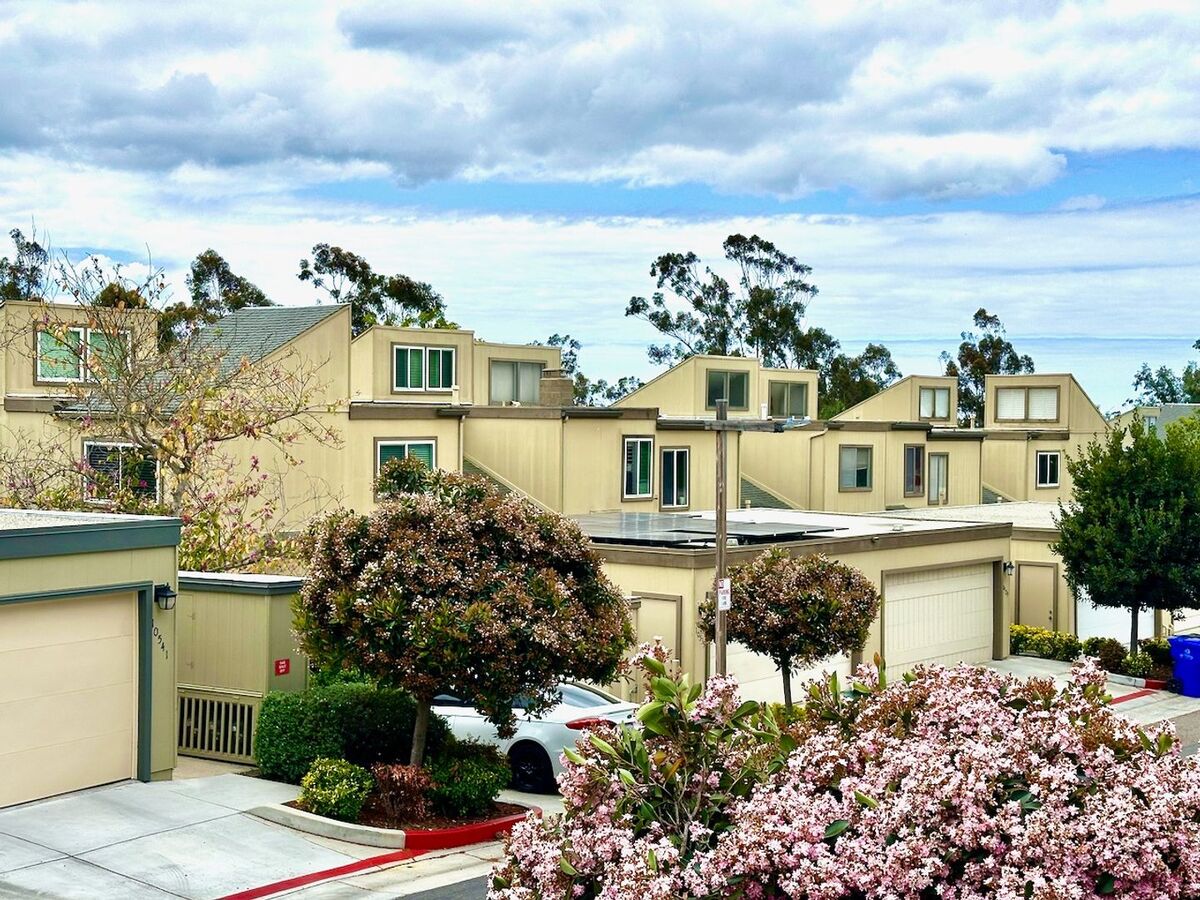 10535 Caminito Banyon San Diego, CA House for Rent | Rentable