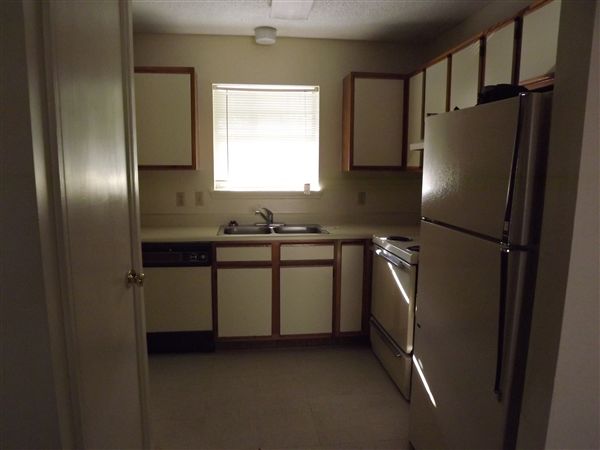 Dutchtown Villa Apartments - 1036 Dutchtown Rd Savannah, GA