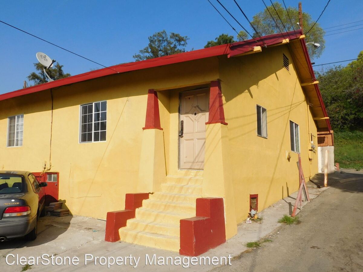 2122-2124 Thomas St Los Angeles, CA Apartment for Rent