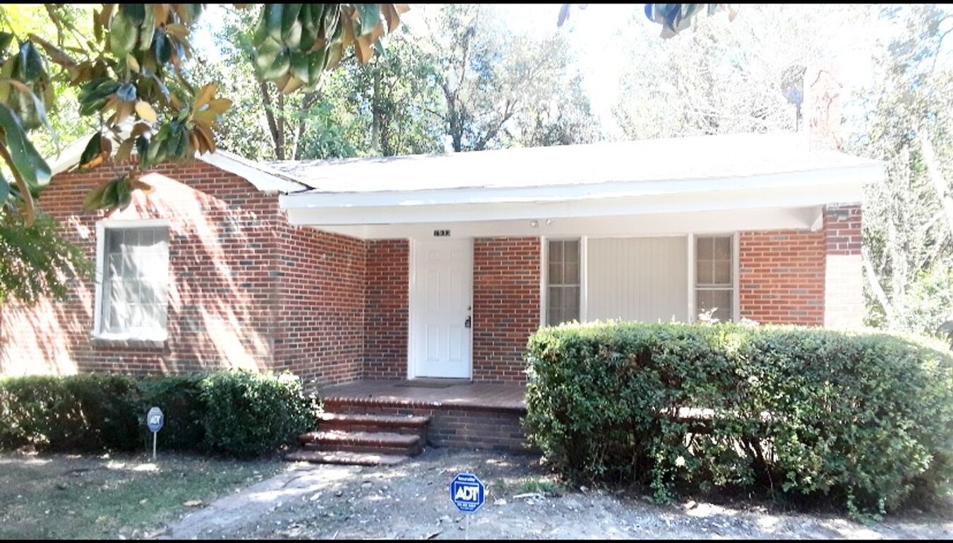Freshly Updated Brick Ranch With Room To Relax Apartments Augusta, GA