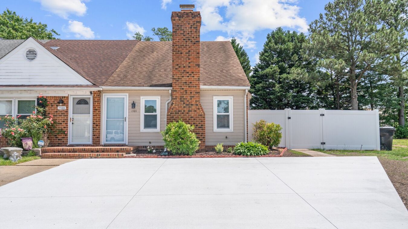 Dam Neck Estates Townhomes Apartments Virginia Beach, VA