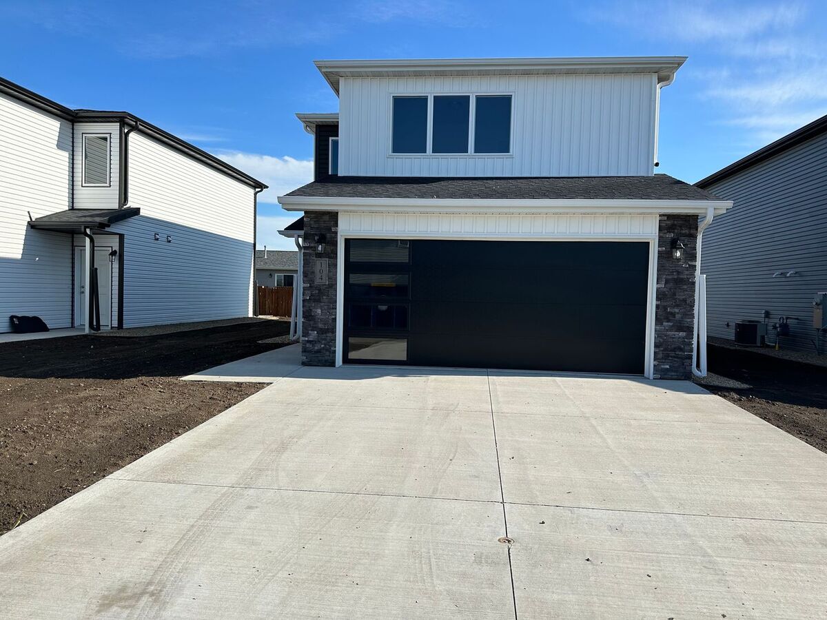 Welcome To Moon Ridge, Lincoln Nd's New... Apartments Lincoln, ND