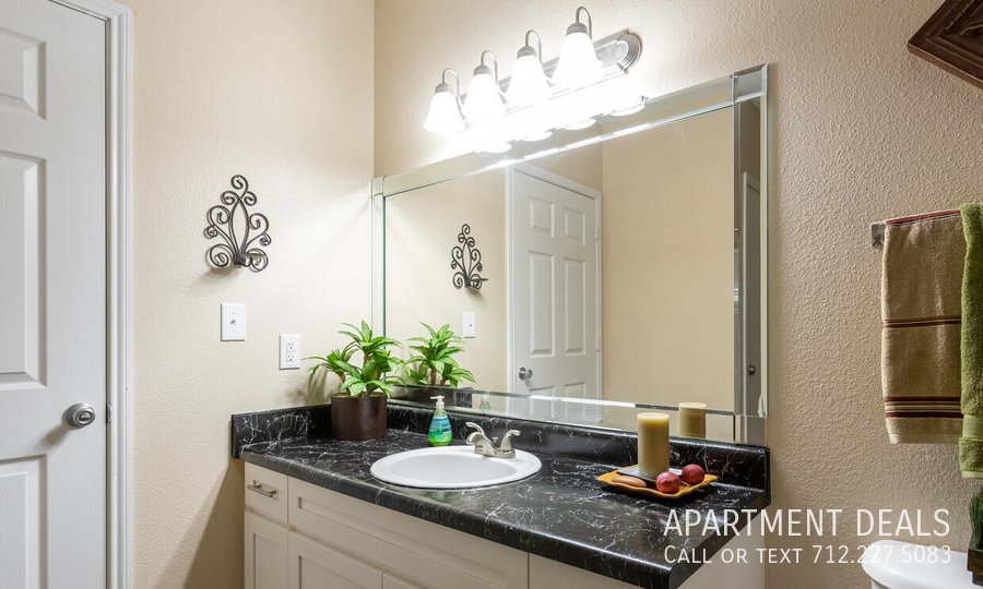 6 Old Spanish Trail @ Del Rio St Houston, TX Apartment for Rent