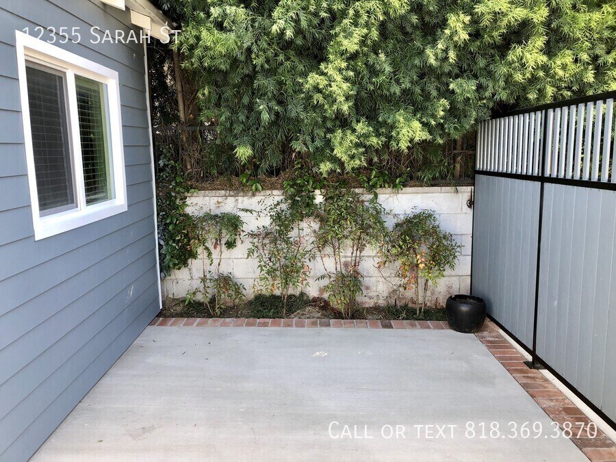 12355 Sarah St Studio City, CA House for Rent | Rentable