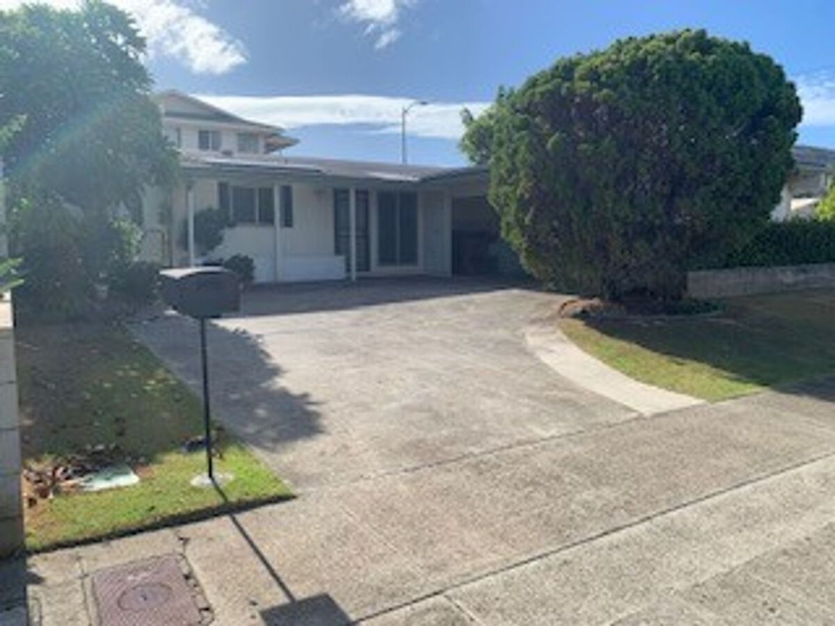 Desirable Koko Head Terrace Home - Available Now! Apartments Honolulu, HI