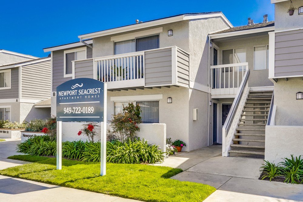 Newport Seacrest Apartments Newport Beach, CA | Rentable