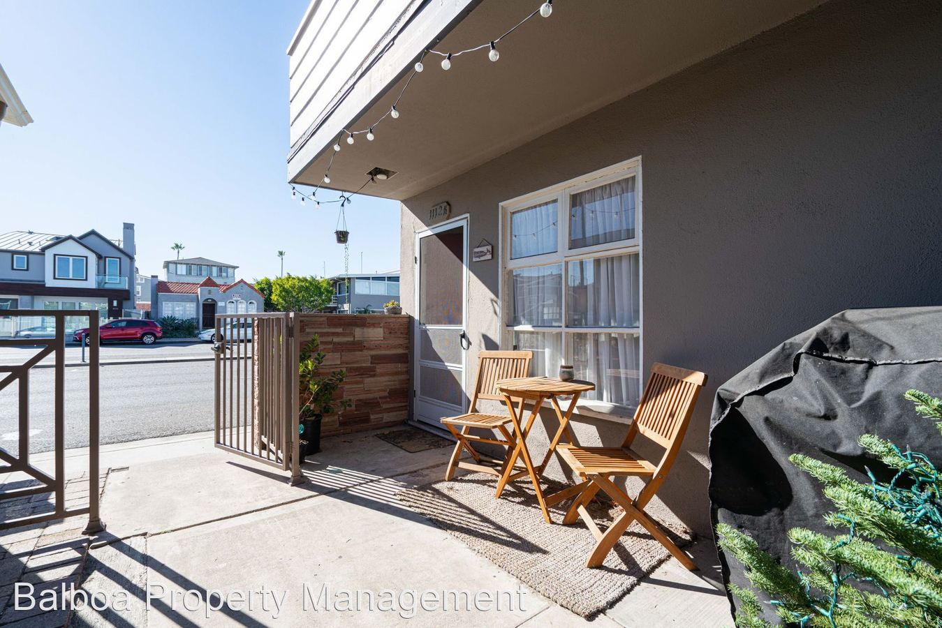 1112 W Balboa Blvd Newport Beach, CA Apartment for Rent