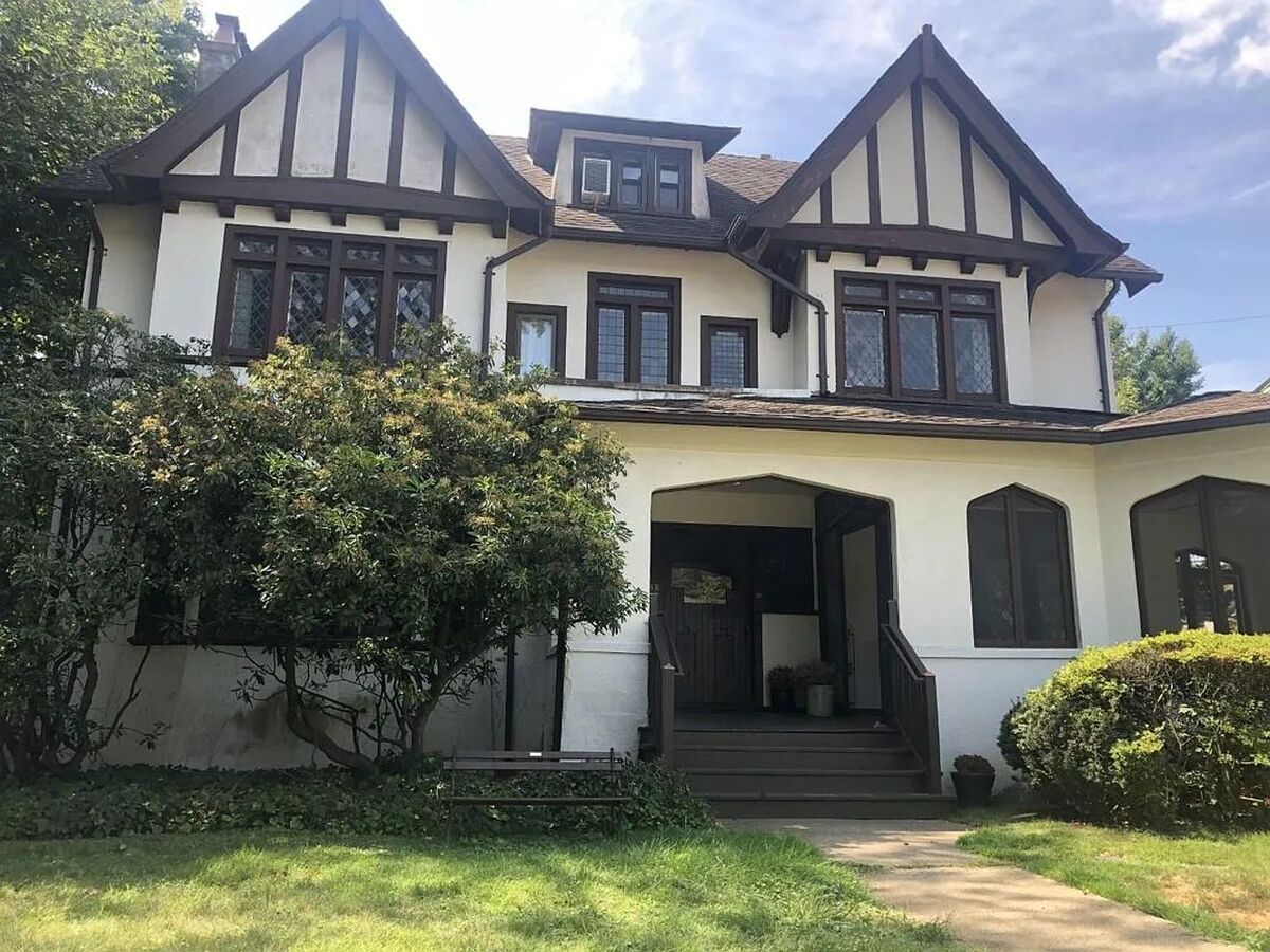 166 Gordonhurst Ave Montclair, NJ House for Rent | Rentable