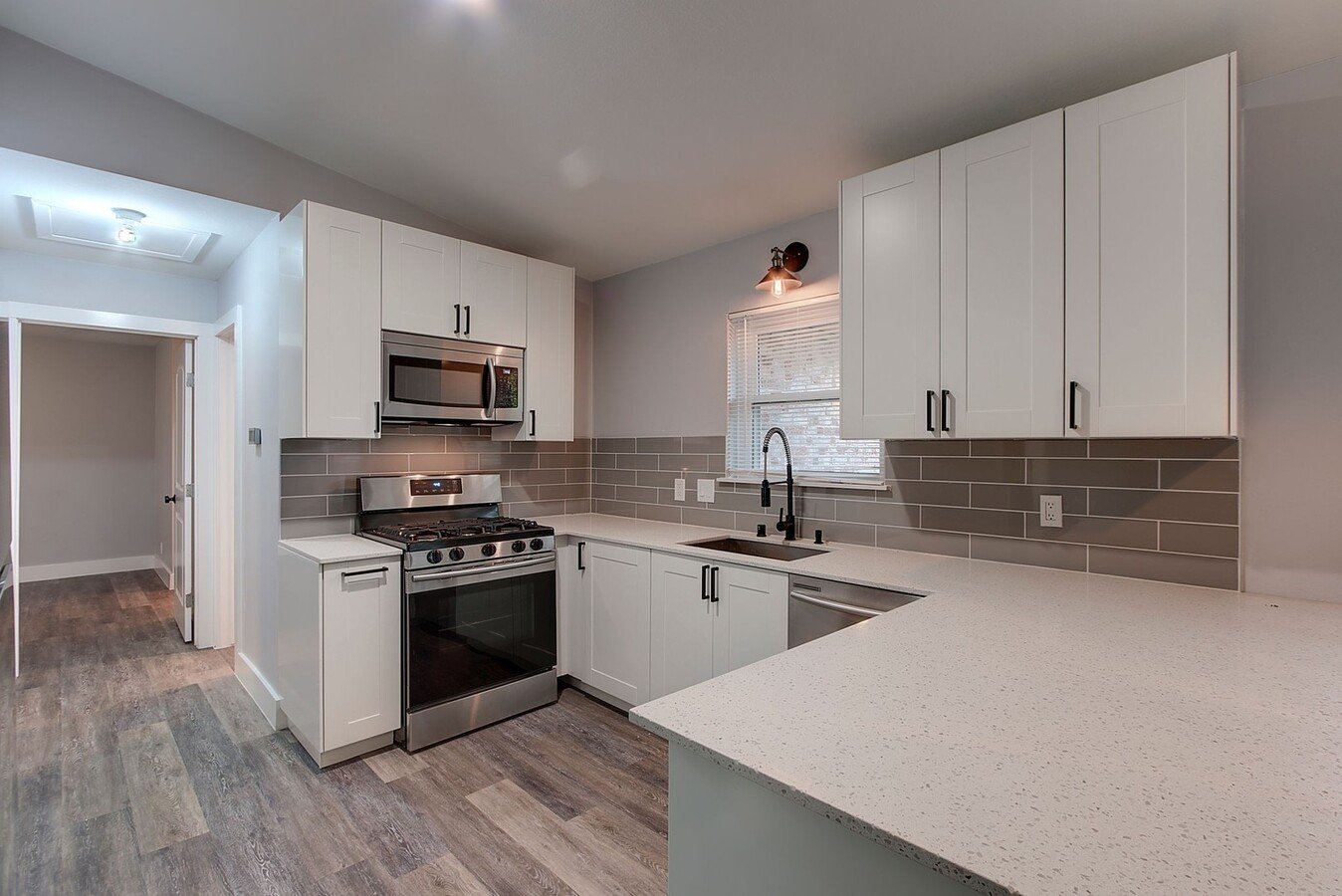 Modern Duplex Oasis With Stylish Upgrades, Open... Apartments Austin, TX