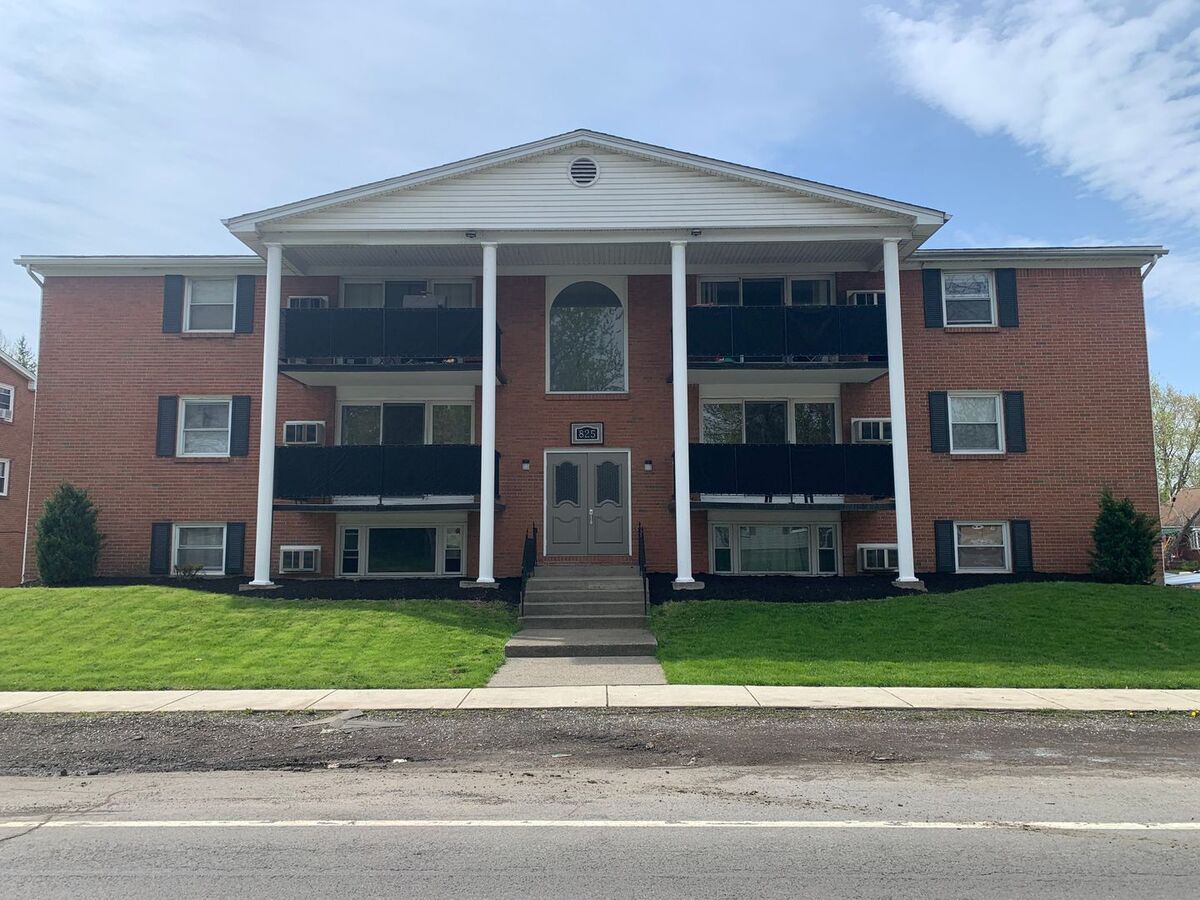 Center Road Apartments - 825-835 Center Rd West Seneca, NY